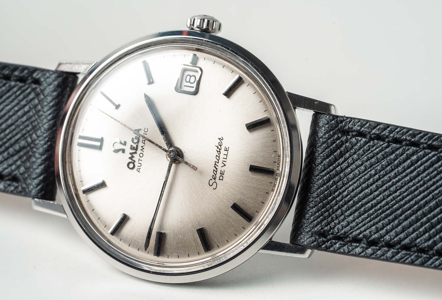 Rediscovering the elegance of the Omega Seamaster De Ville vintage ...