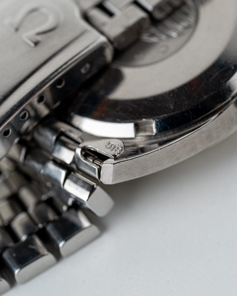 Vintage Omega Constellation C-shape silver dial with brick bracelet 168 ...