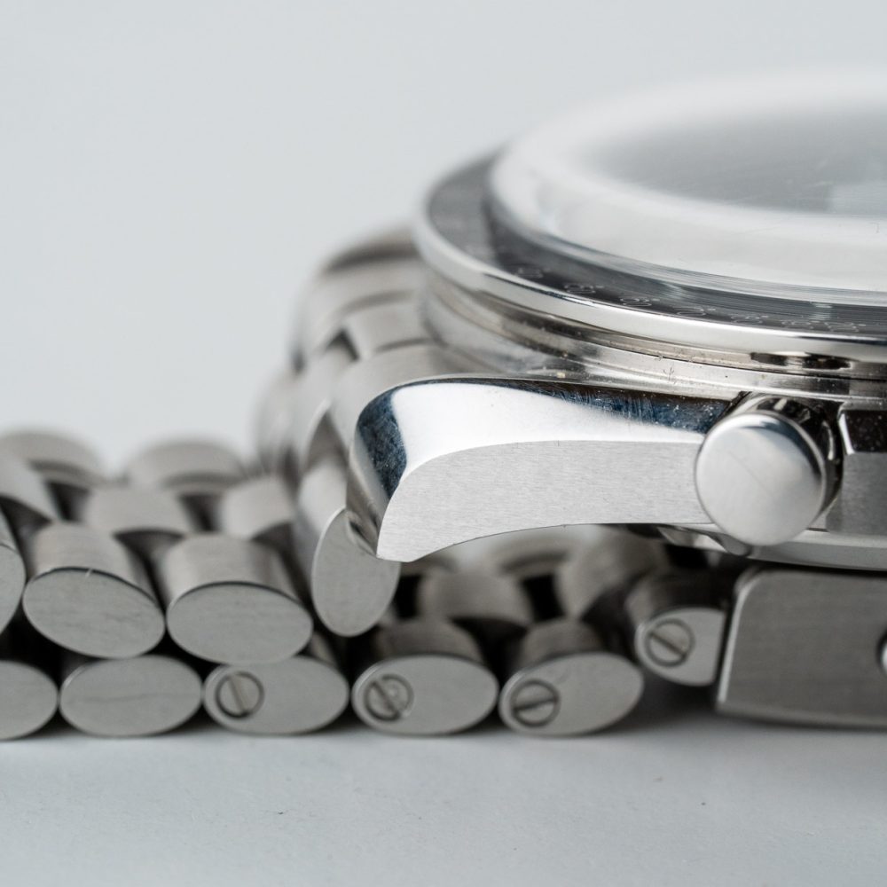 Omega Speedmaster Moonwatch Professional Co-Axial Master Chronometer ...