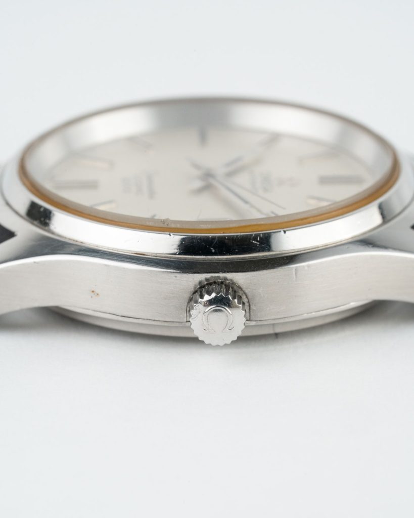 Vintage Omega Seamaster Cosmic 2000 con esfera blanca Referencia 166. ...