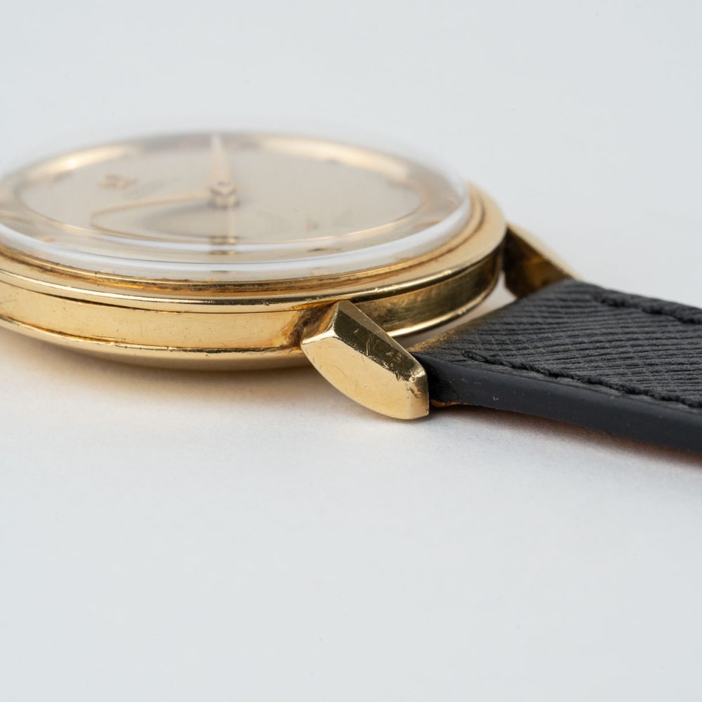 Vintage Omega Jumbo Automatic with honeycomb dial in 18k gold reference ...