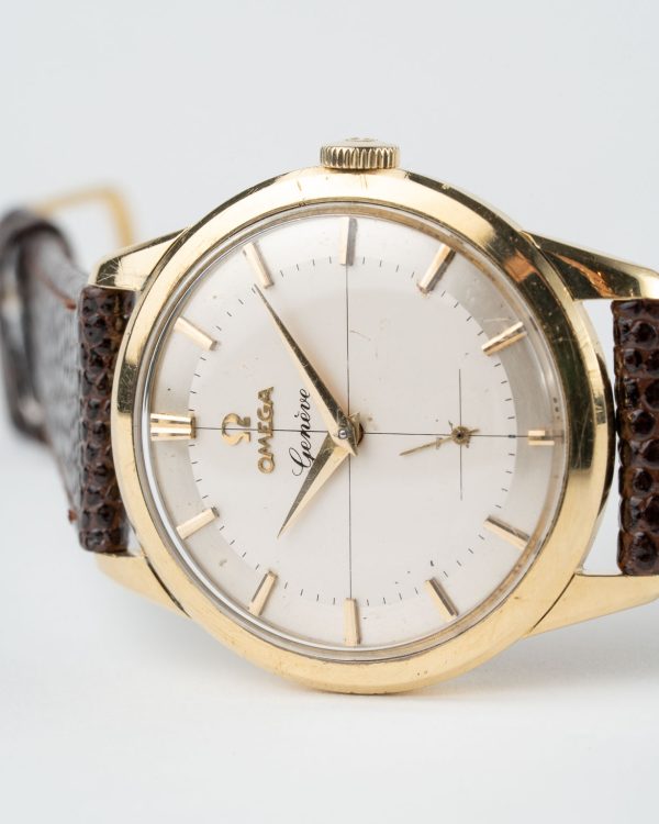 Vintage Omega Genève with sub-seconds in 18k gold reference 2903 from ...