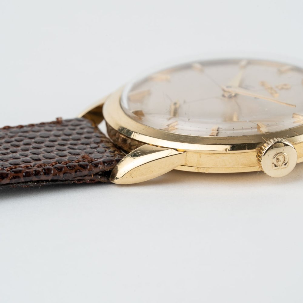 Vintage Omega Genève with sub-seconds in 18k gold reference 2903 from ...