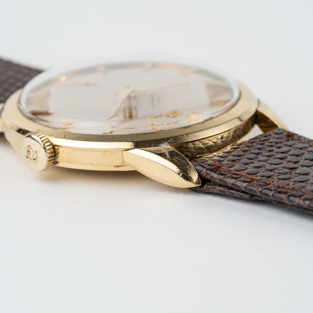 Vintage Omega Genève with sub-seconds in 18k gold reference 2903 from ...